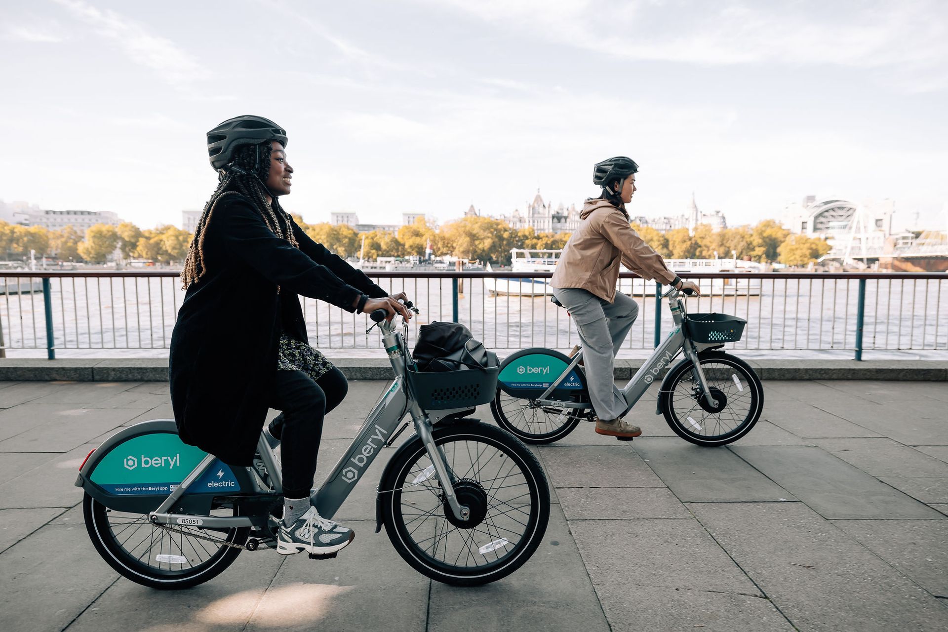 I test rode the newest shared e-bike on the market, and it might be the ...