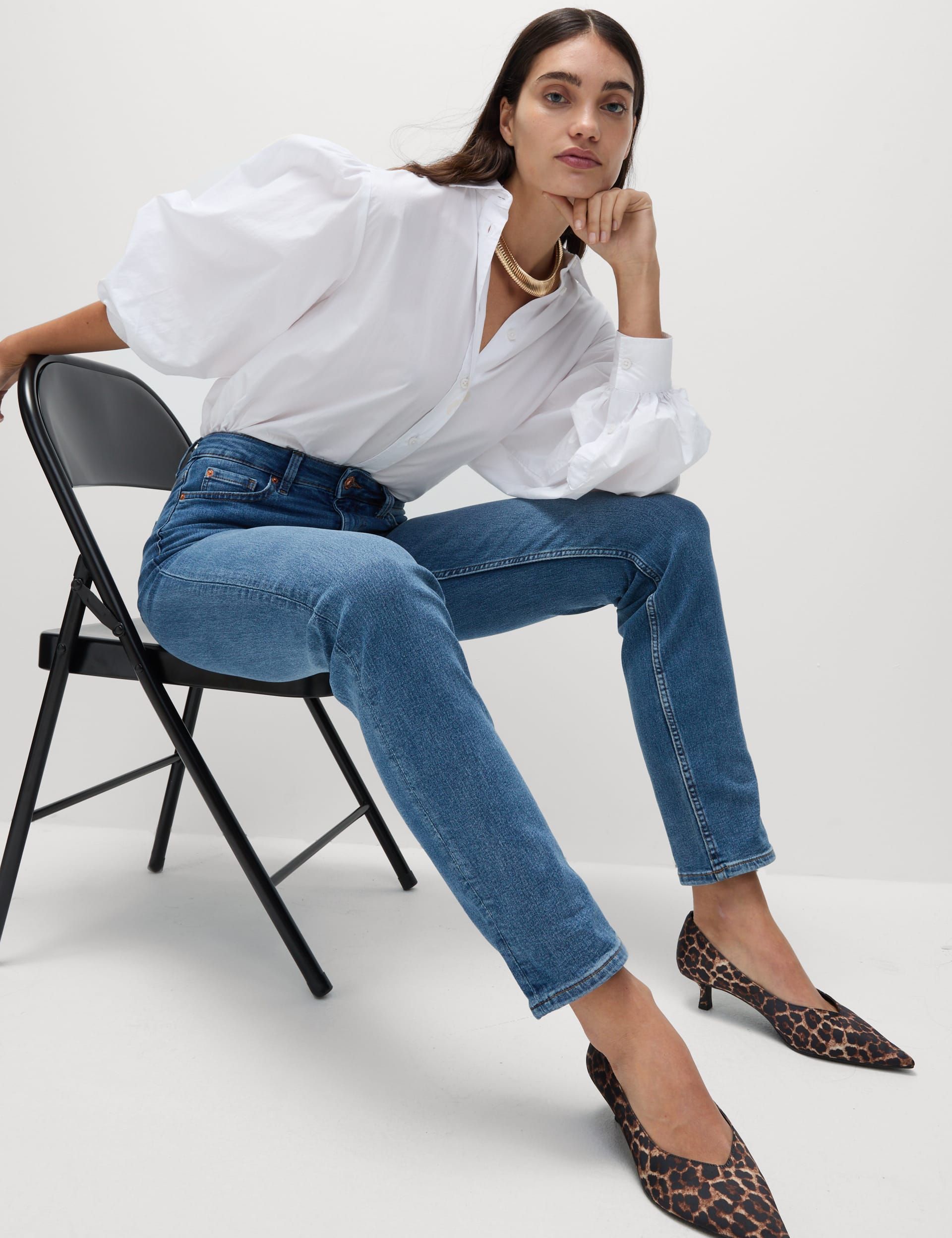 6 Must-Know Styling Tips For Petite Women, According To A Fashion ...