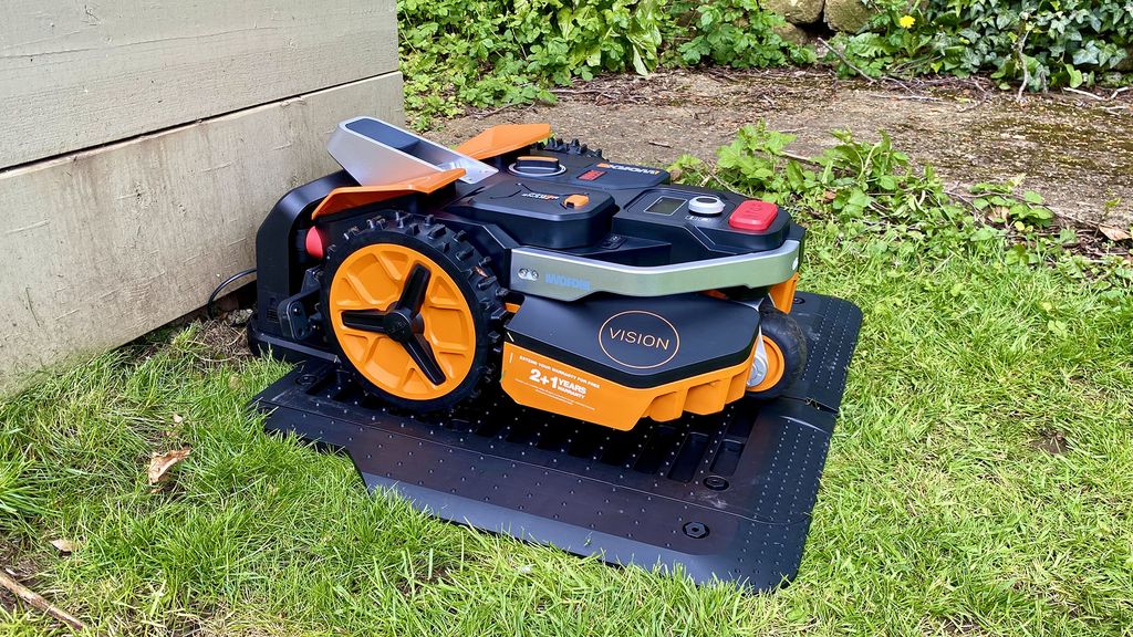 How exactly do robot lawn mowers work? | TechRadar