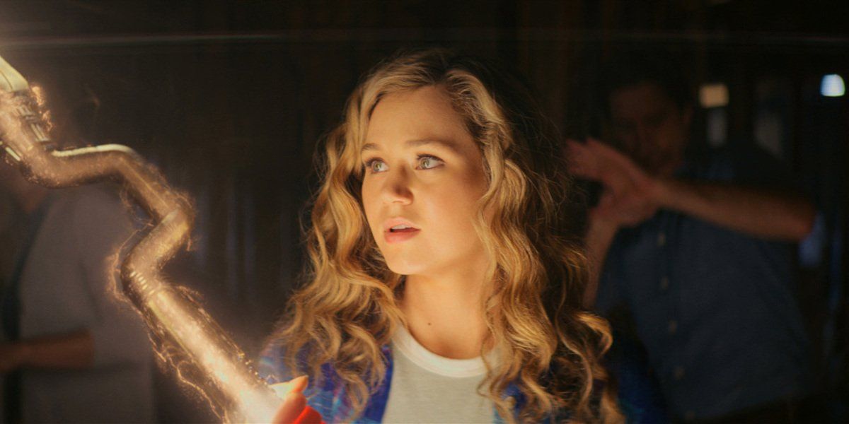 Did Stargirl Just Confirm The Death Of A Key Character? | Cinemablend