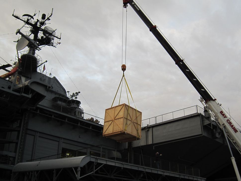 Russian Space Capsule Touches Down at NYC Museum | Space