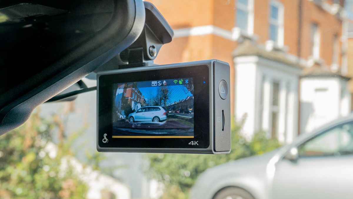 Cobra SC 400D dash cam review | Digital Camera World
