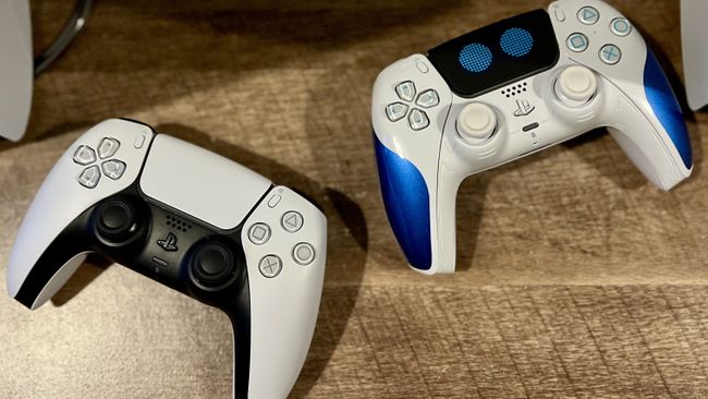 How to buy a digital copy of a PS4 or PS5 game for your friend ...