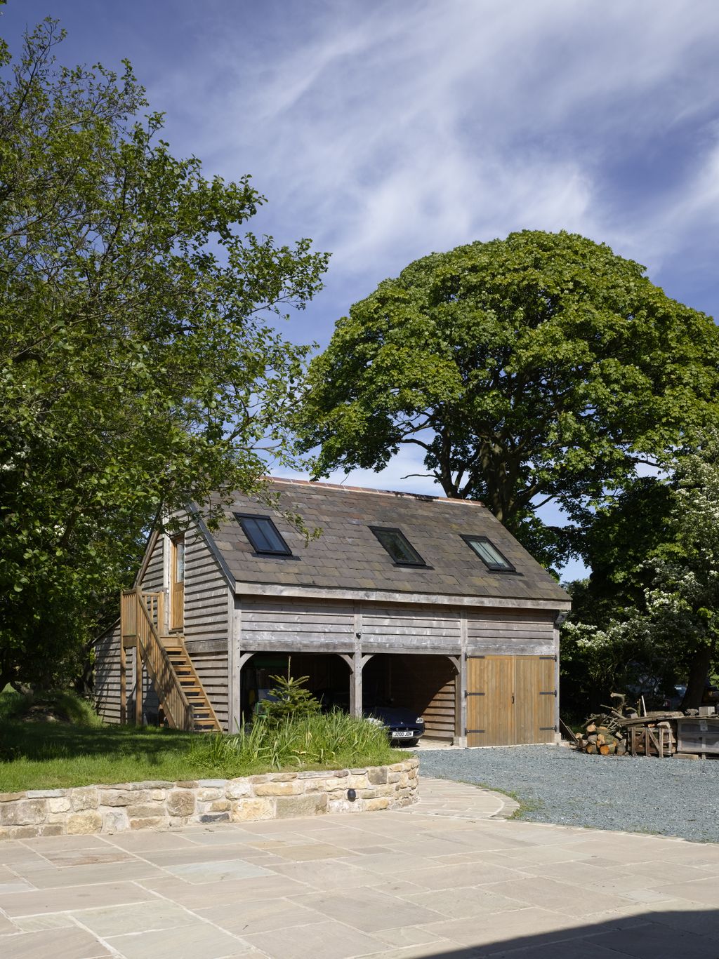 Oak Frame Garage Ideas: 8 Ways to Create a Timeless Garage or Carport ...