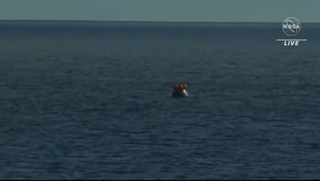 Artemis 1 Orion capsule splashes down in Pacific to end moon mission ...