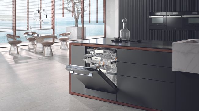 Built-in vs freestanding dishwashers: How to choose | Homebuilding