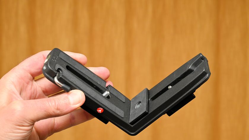 Best iPhone camera grips: rigs and cages to hold your smartphone steady ...