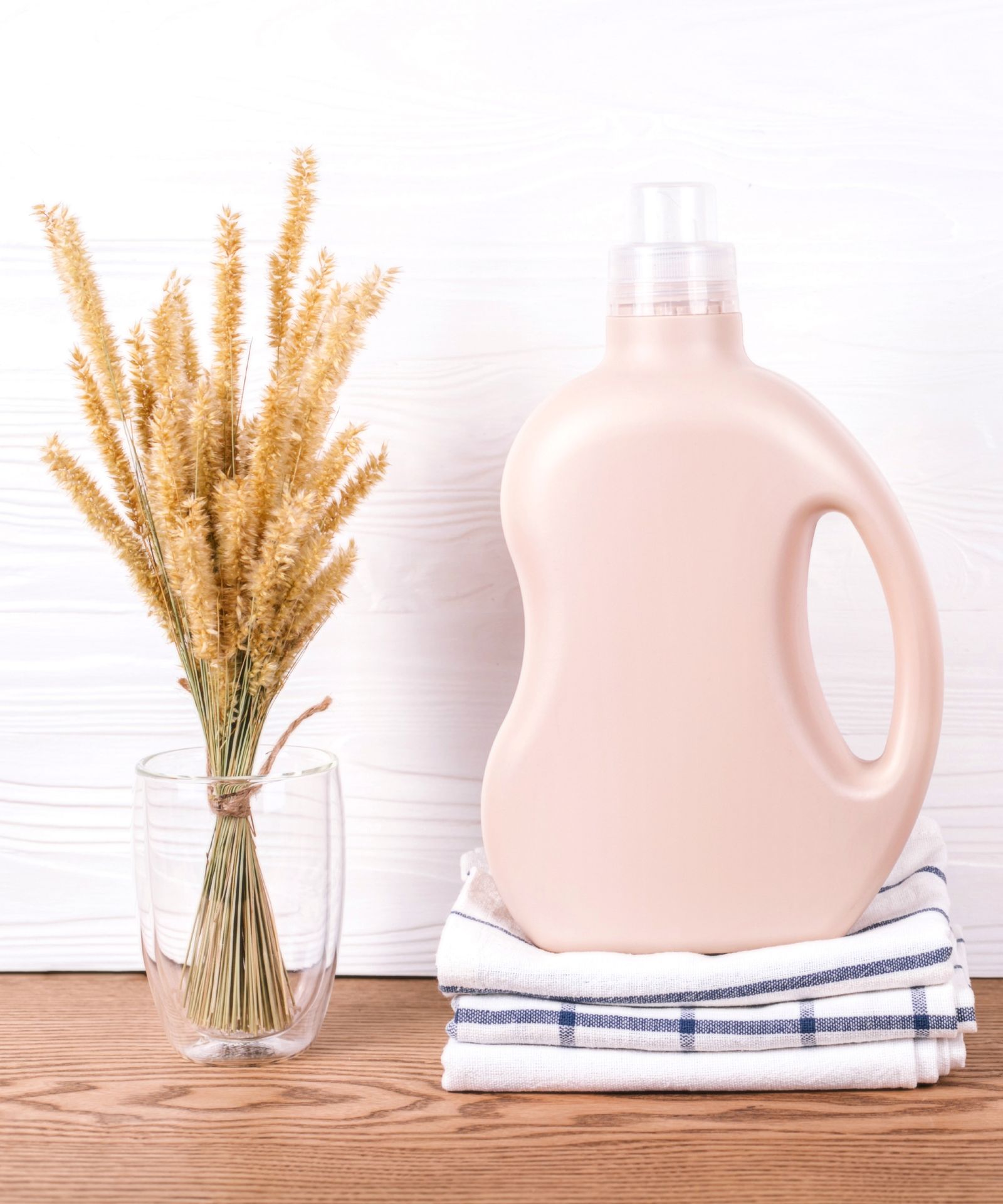 What kills maggots instantly? 8 simple solutions | Homes and Gardens