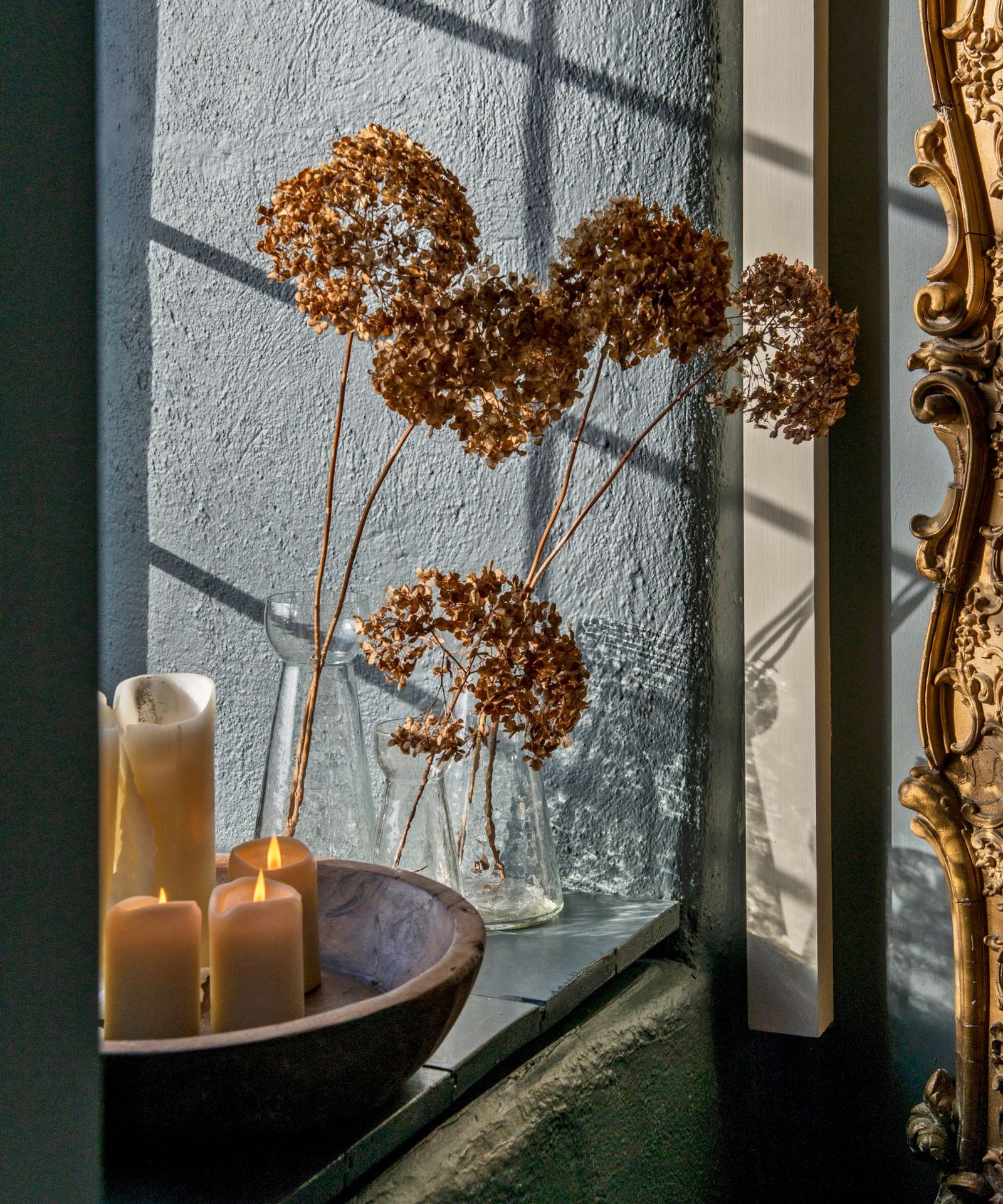 How to dry hydrangeas: an easy guide to preserving flowers | Homes and ...