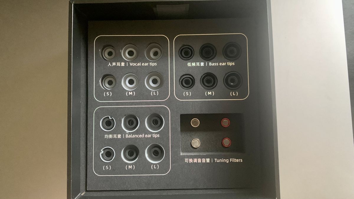 Hidizs’ cheap hi-res player and earbuds just shouldn't be this good for ...