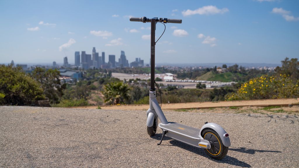 Segway Ninebot MAX G30LP e-scooter review: the fast and the luxurious | T3