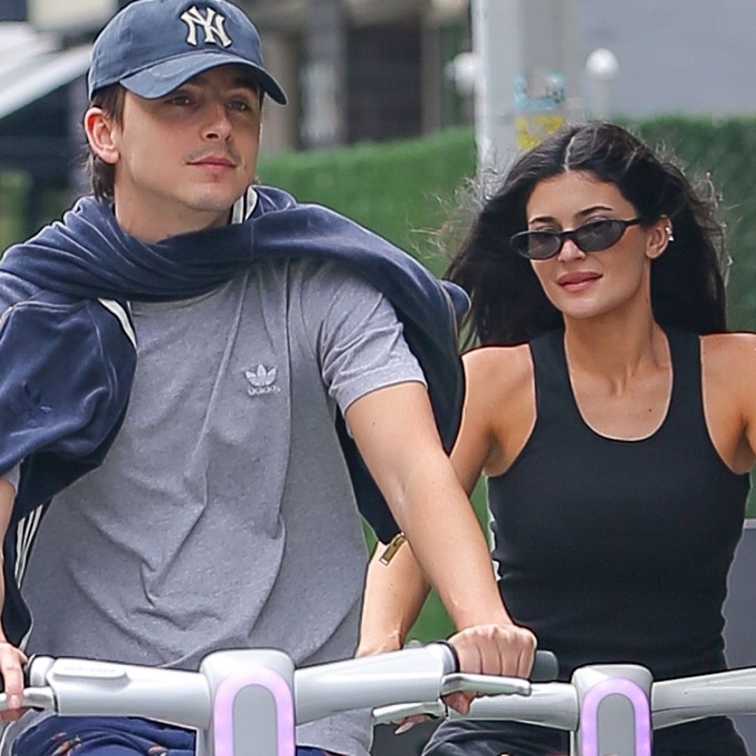 What Sneakers? Freaky Margiela Tabi Flats Are Kylie…