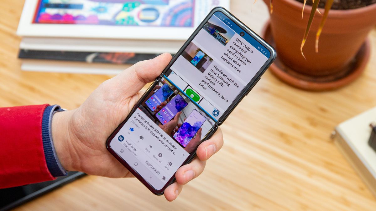 24 hours with the Samsung Galaxy Z Flip: a foldable that offers more ...