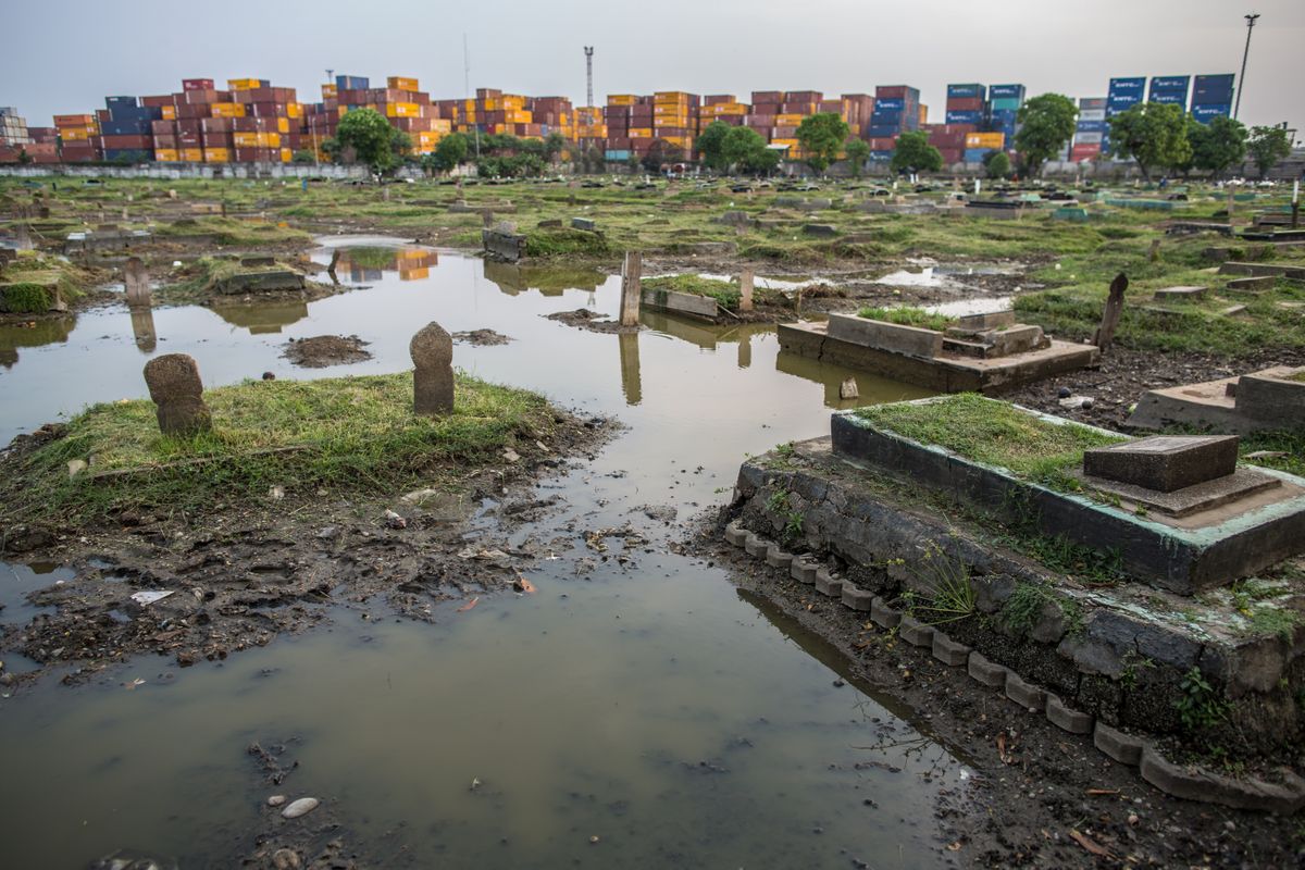Regions around the world are adapting to climate change in real time ...