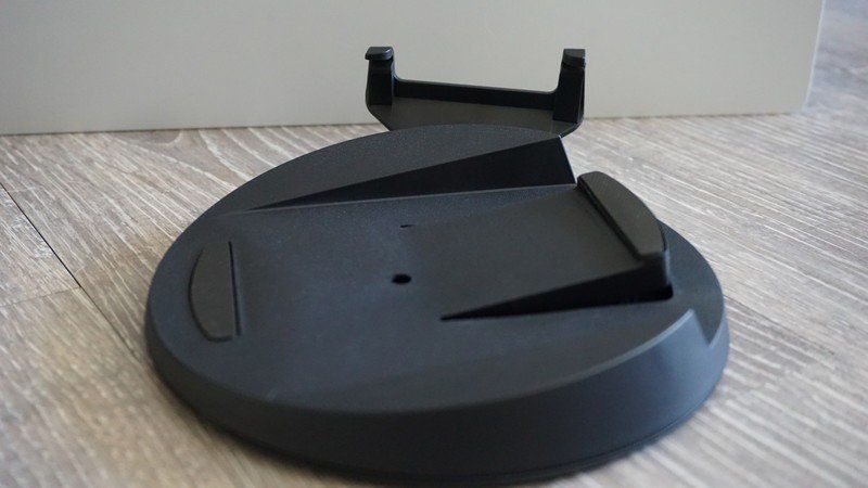 How to attach the PS5 base | Android Central