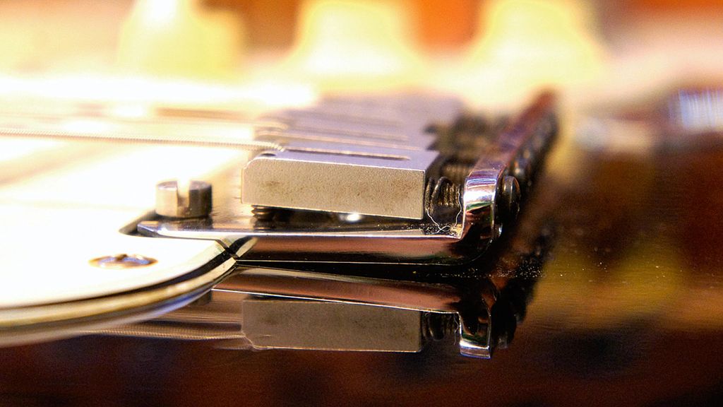 How to block your Stratocaster's tremolo for greater tuning stability ...