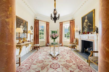 'One of the finest houses in Cheshire' blends Georgian architecture ...
