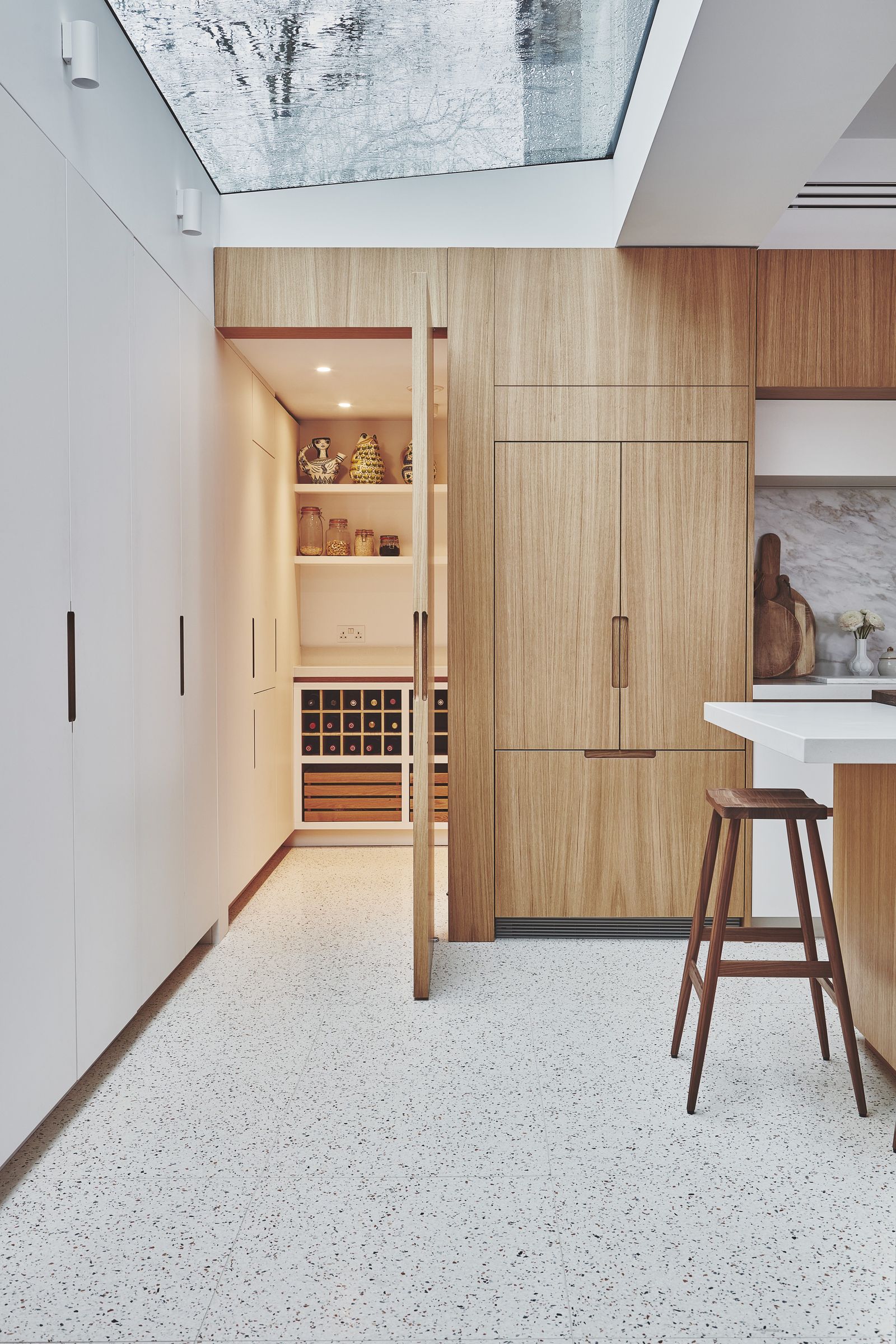 What is a back kitchen? Designers explain this new (and very practical ...