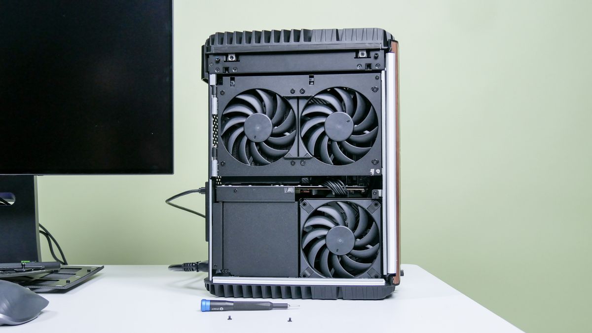 Corsair One i500 review — small PC, big performance | Tom's Guide