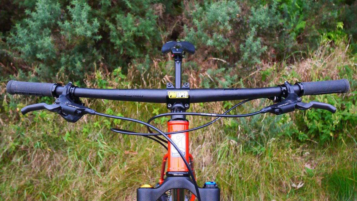 SQLab 30X 16-degree handlebar review – unconventional highly back-swept ...