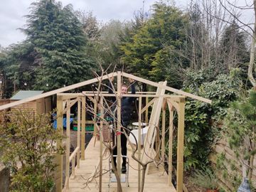 How to build a summer house: A guide to constructing your own ...