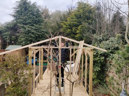 How to build a summer house: A guide to constructing your own ...