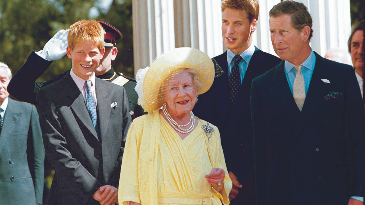 Prince William Said The Queen Mother Wanted College Party Invites ...