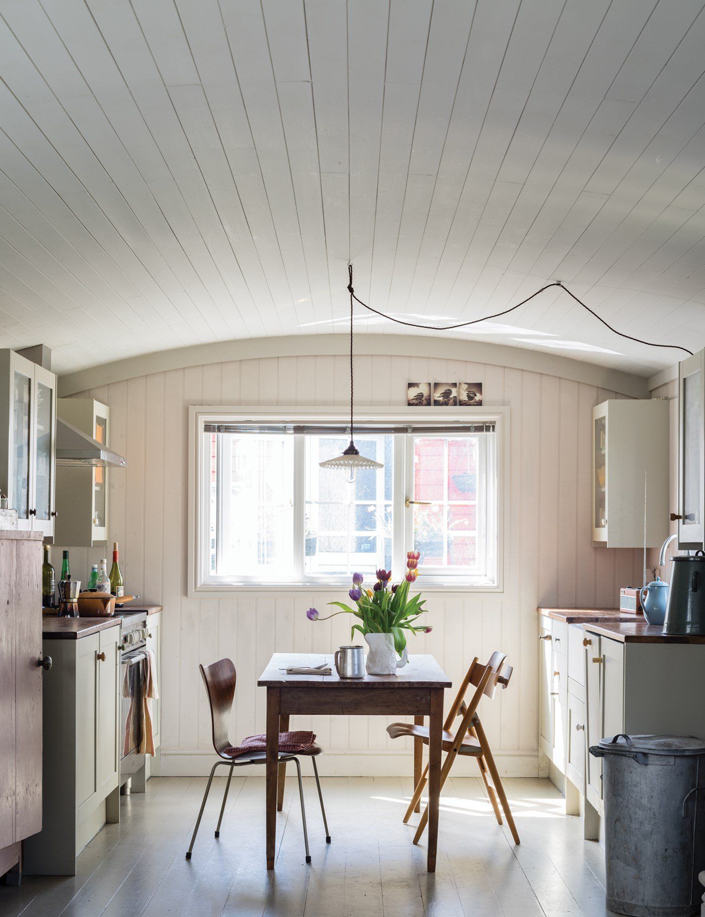 13 cream kitchen ideas that prove beige is back | Real Homes