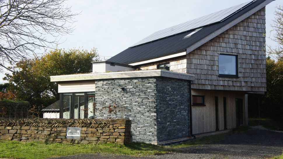 12 ways to keep your self build budget on track | Homebuilding