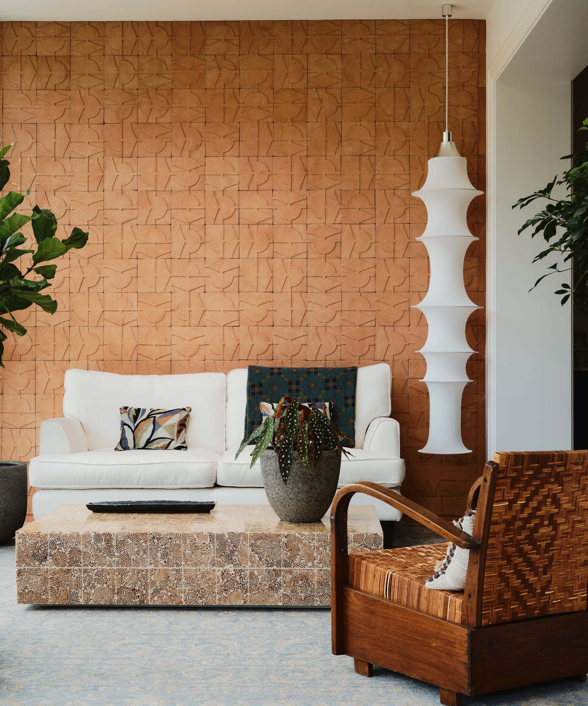 6 Energetic Colors to Revitalize, According to Experts | Livingetc