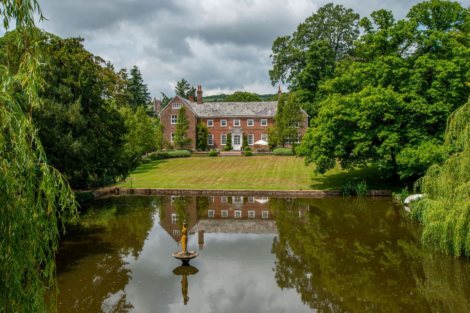 'One of mid-Devon’s most captivating country houses' for sale, with 400 ...