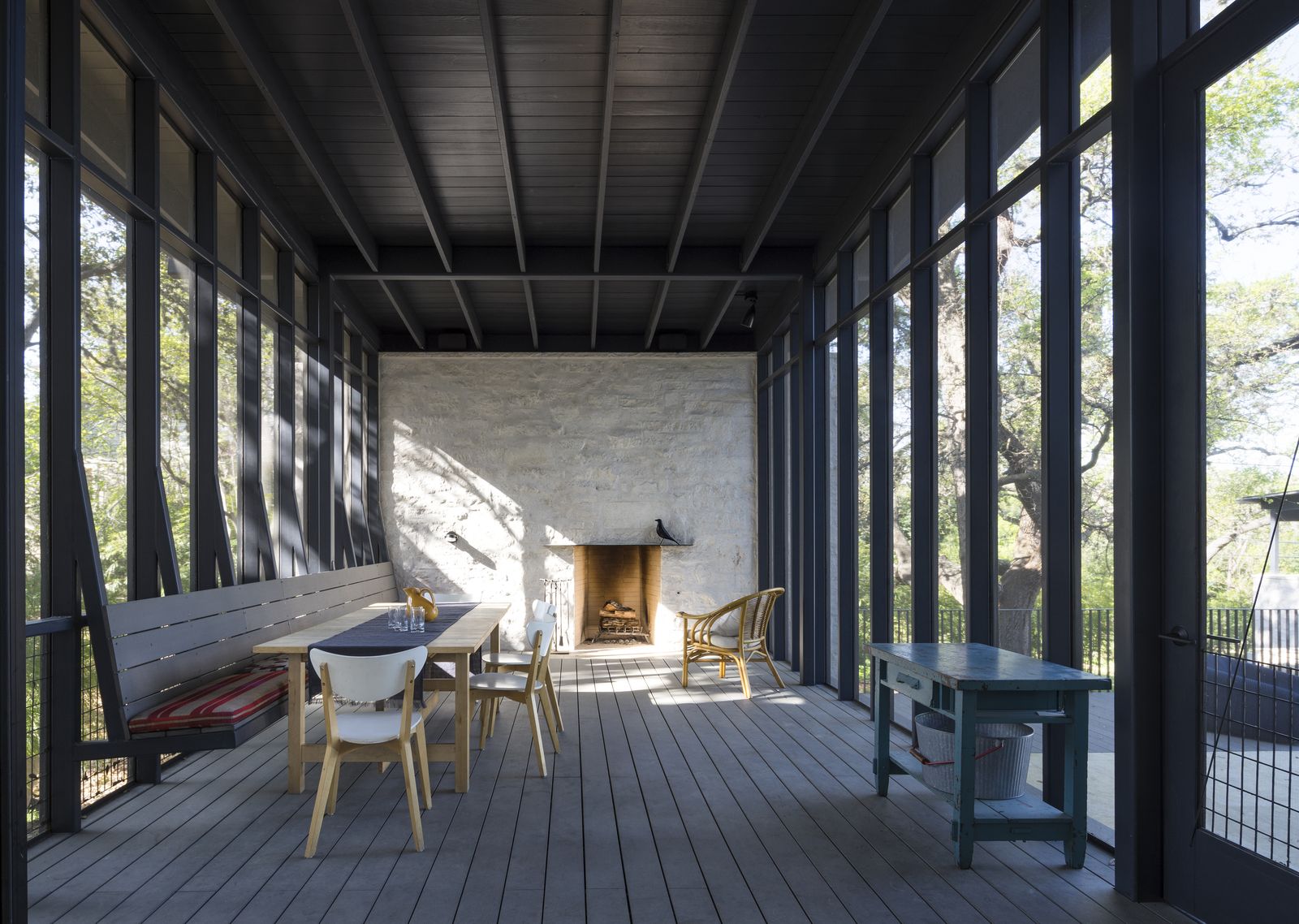 These back porch ideas are what you need to ring in spring | Livingetc