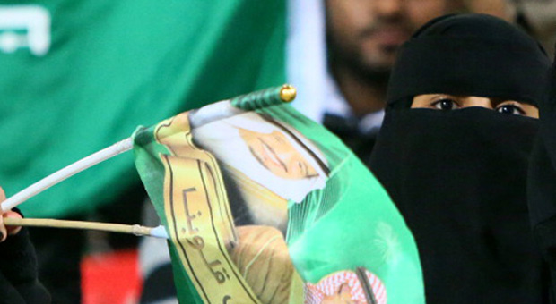 The female football fan causing 'moral uproar' in Saudi Arabia – video ...
