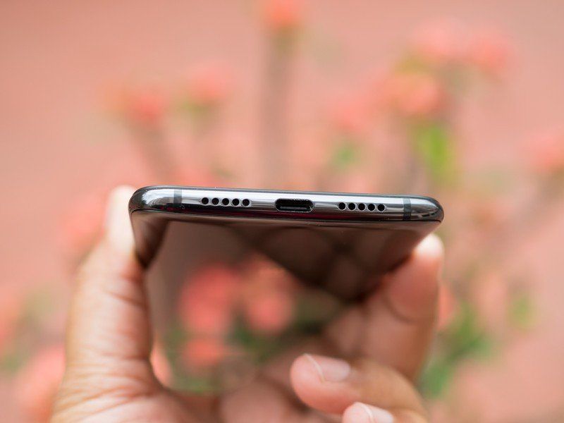 Xiaomi Mi 9 review: Two steps forward, one step back | Android Central