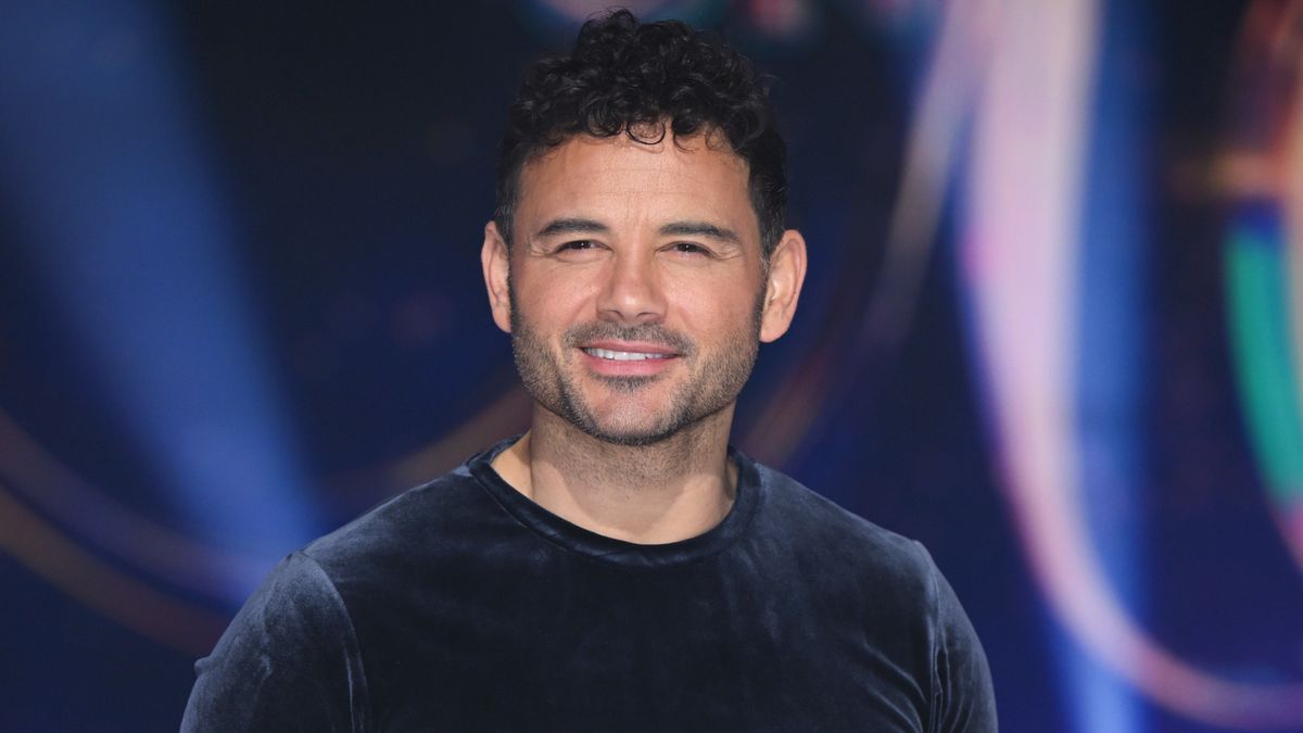 Corrie's Ryan Thomas' stair runner creates a statement look | Ideal Home