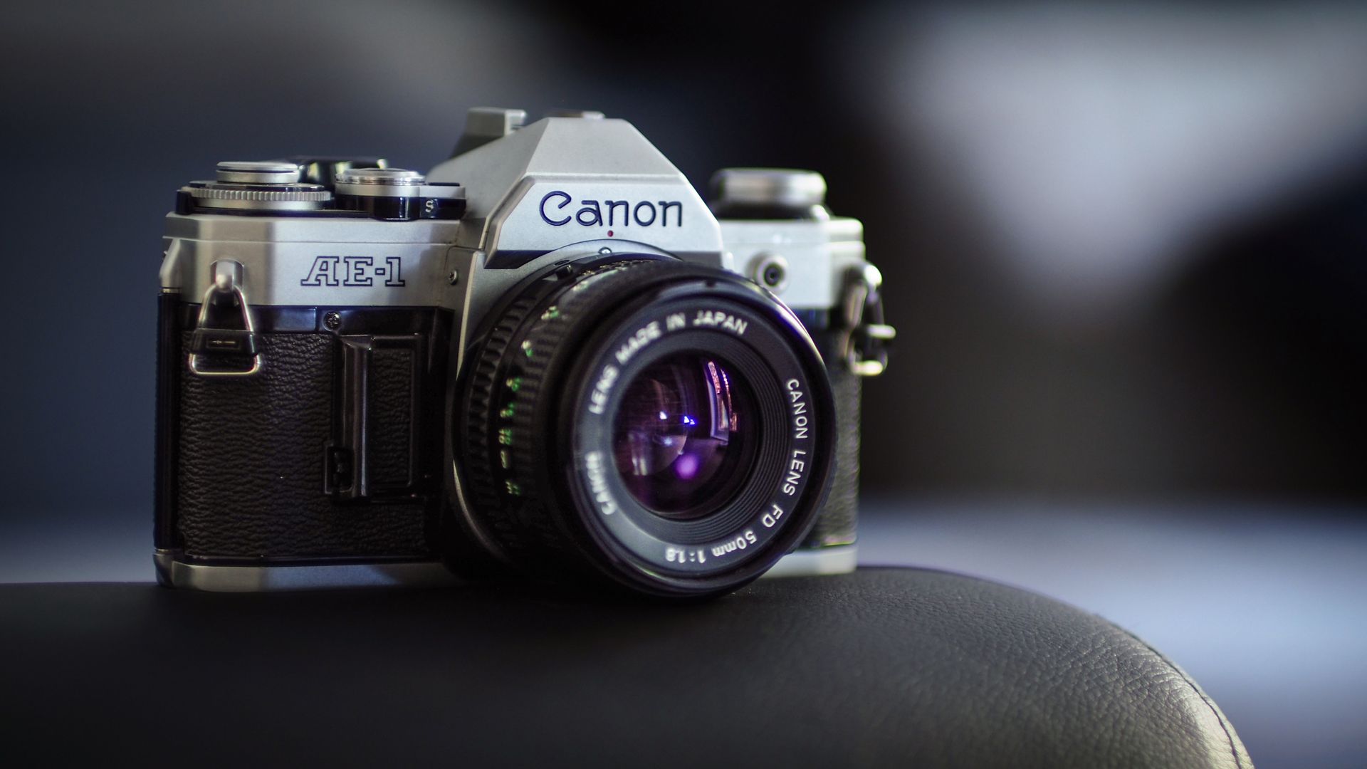 I really want to see a modern take on the retro Canon AE-1, but ...
