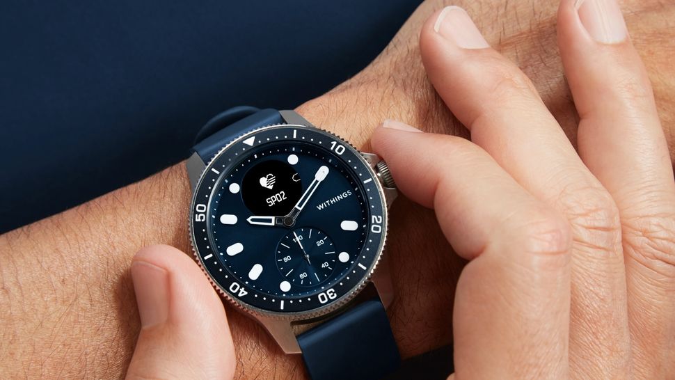 Best smartwatches that can measure blood oxygen saturation levels ...