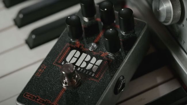 An arena on your ’board: this guitar pedal recreates the gigantic ’80s ...
