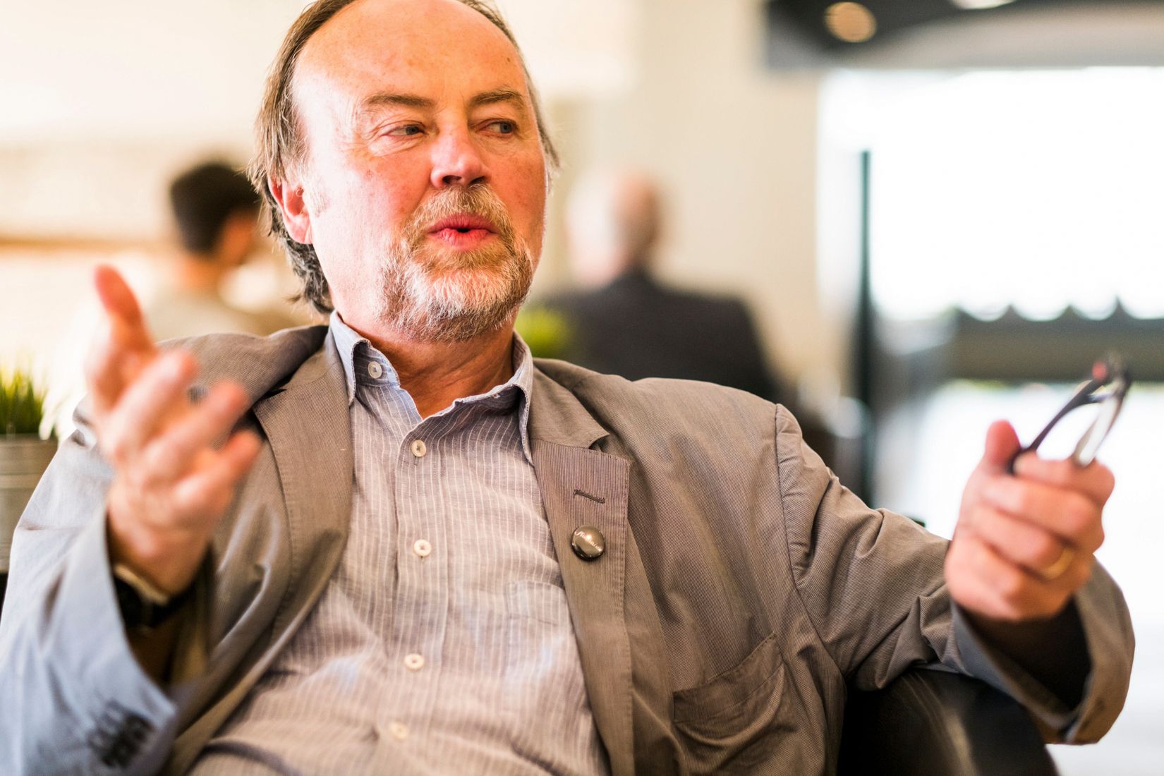 Eamonn McCabe 1948-2022: picture editor and sports photographer dies ...