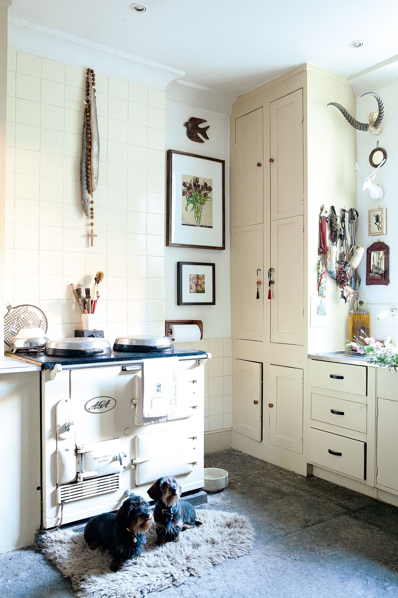 13 cream kitchen ideas that prove beige is back | Real Homes