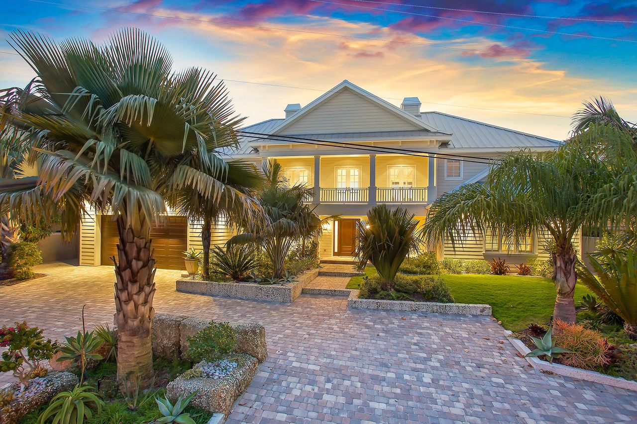 House hunting: 7 new construction homes | The Week