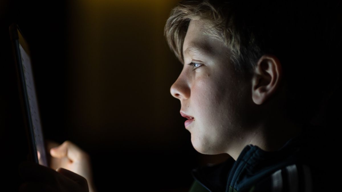 The pros and cons of social media | The Week