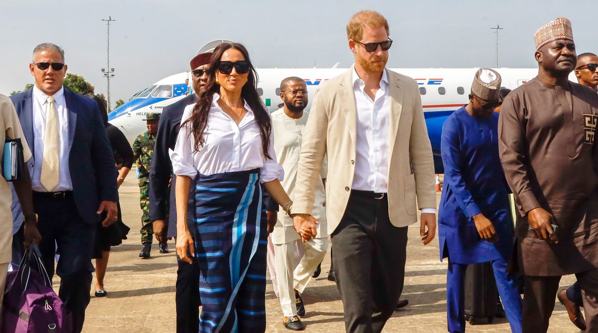 Prince Harry and Meghan Markle Photo Added to the National Portrait ...
