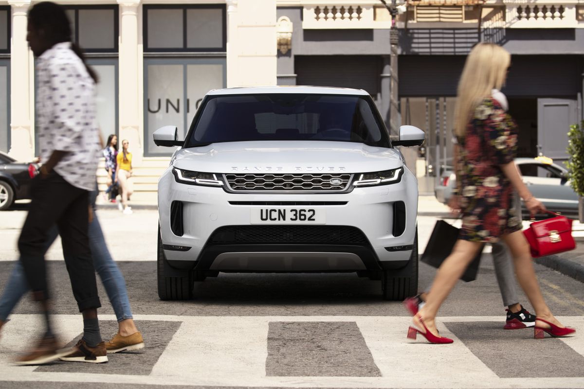 Range Rover Evoque 2019: first drives, specs, prices and release date ...