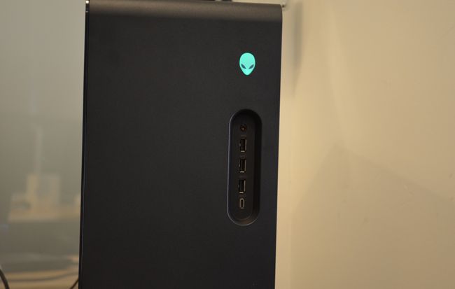 Alienware Aurora R16 review: a little less Alien, a little more office ...