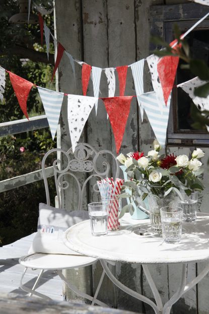 Platinum Jubilee party ideas: 21 best tips for a celebration | Homes ...