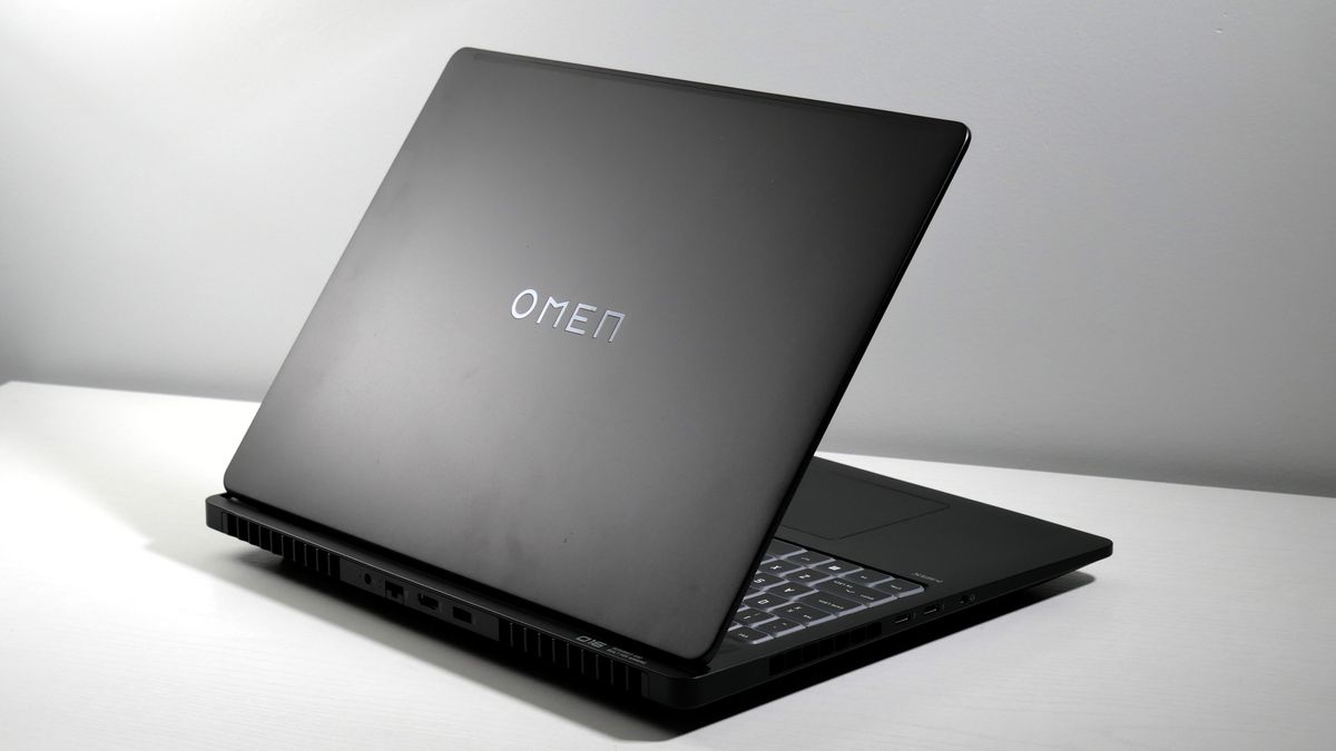 HP Omen Max 16 (RTX 5090) review | Laptop Mag