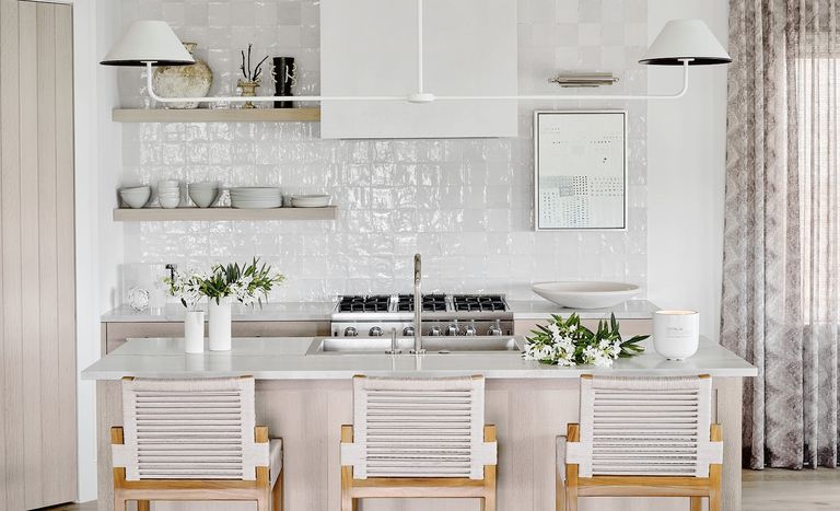 Kitchens Without Backsplashes — 15 Attractive Alternatives | Livingetc
