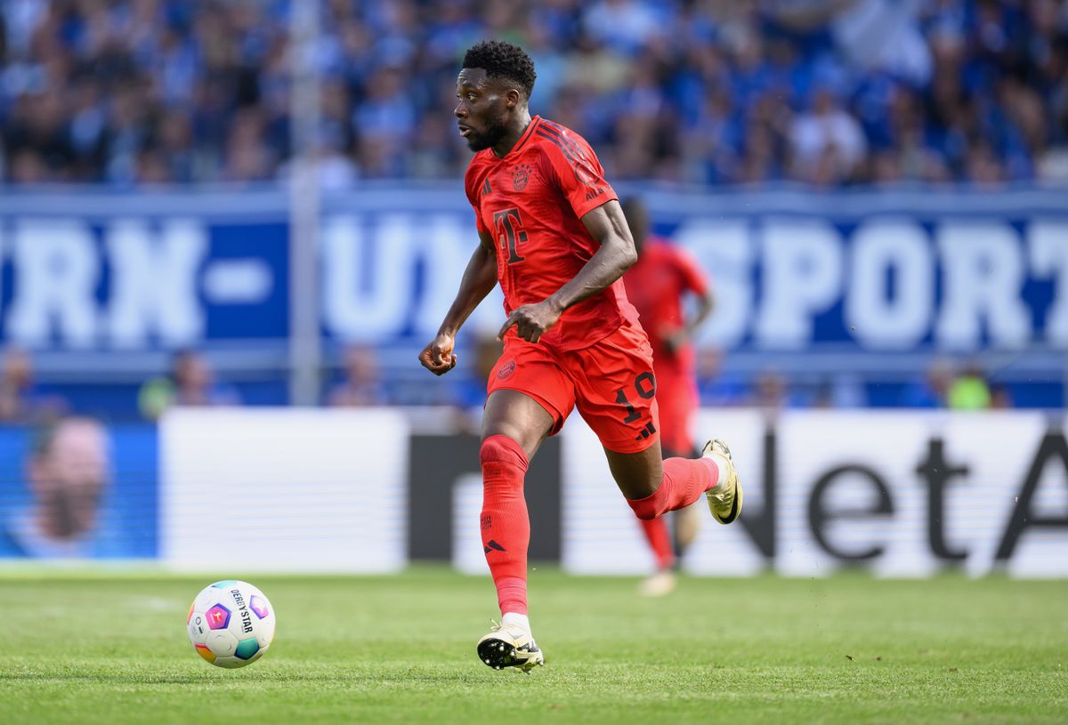 Manchester United eyeing move for world class wing-back after learning ...