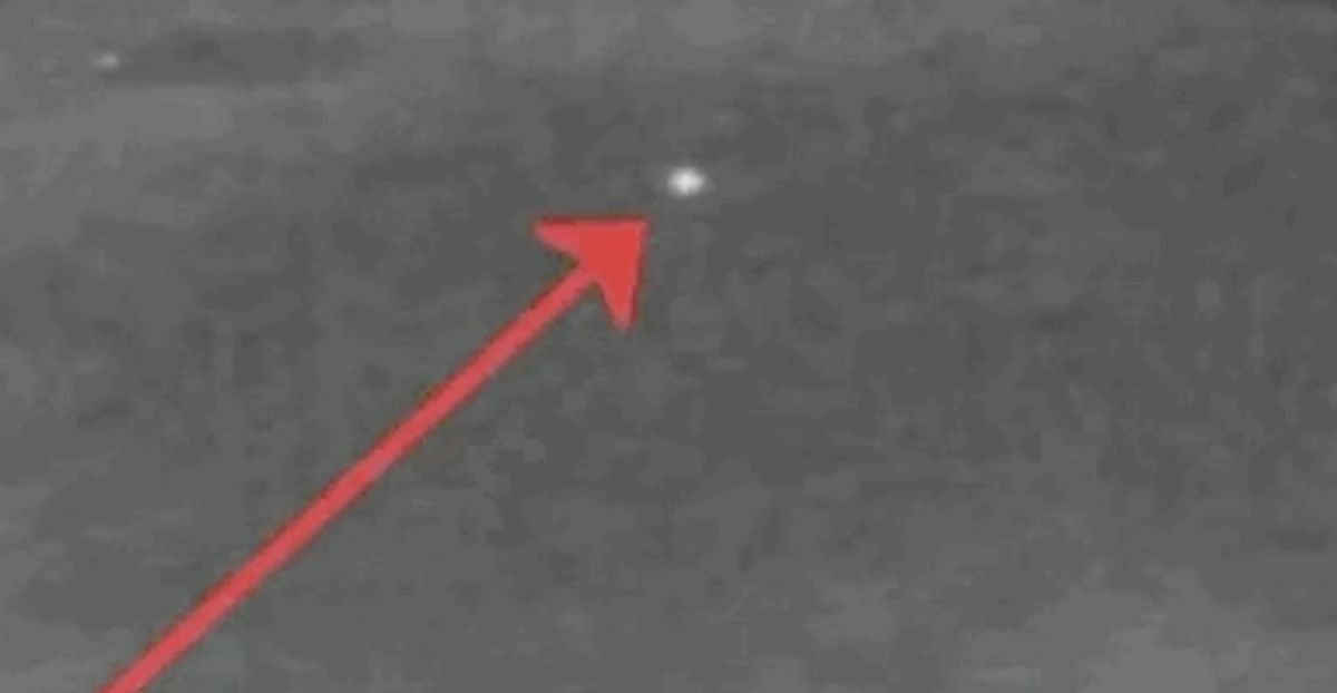 Watch Two Meteorites Hit the Moon! | Space